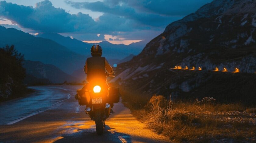Tips for Riding Motorcycle at Night in Mountain Regions - rahulmotoz